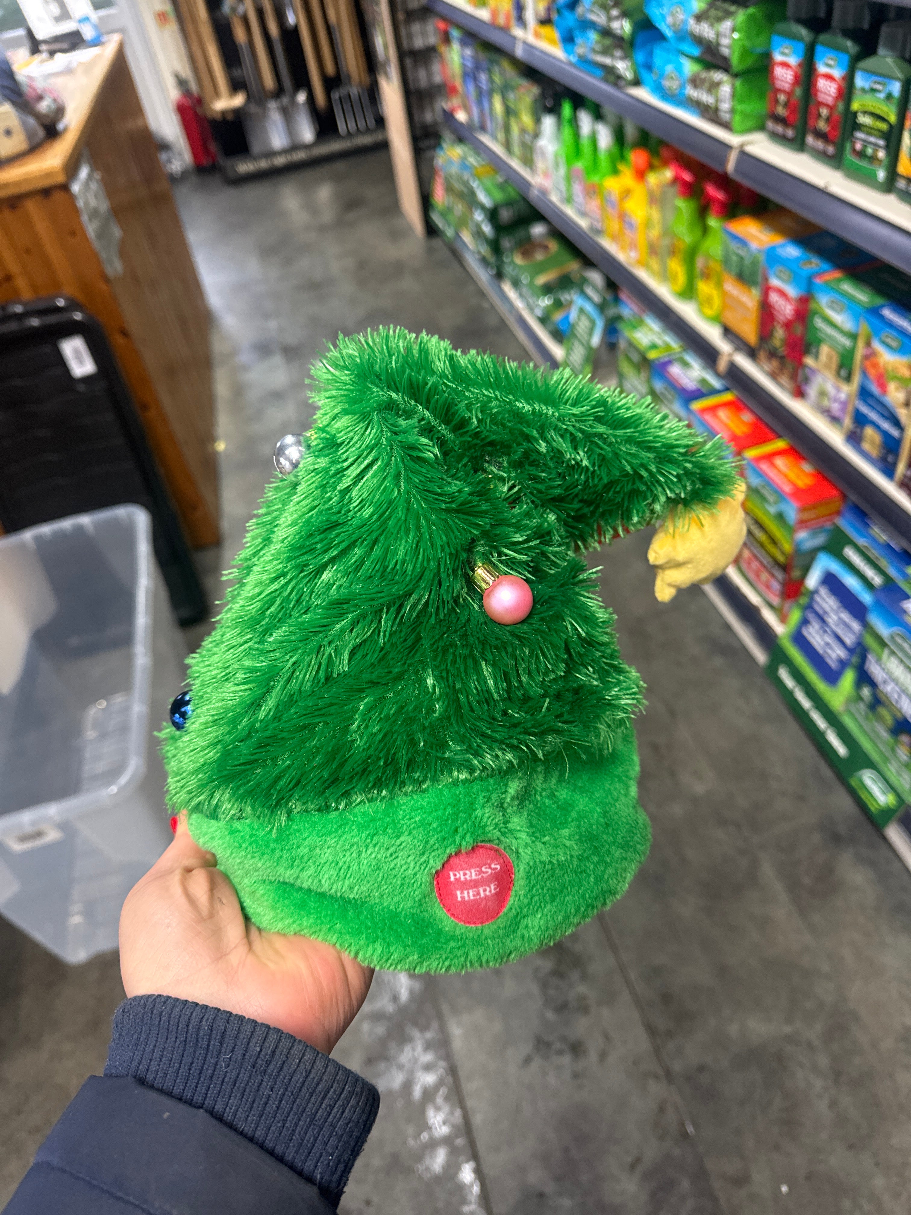 Singing Christmas tree hat – Bespoke Blooms By Maybury